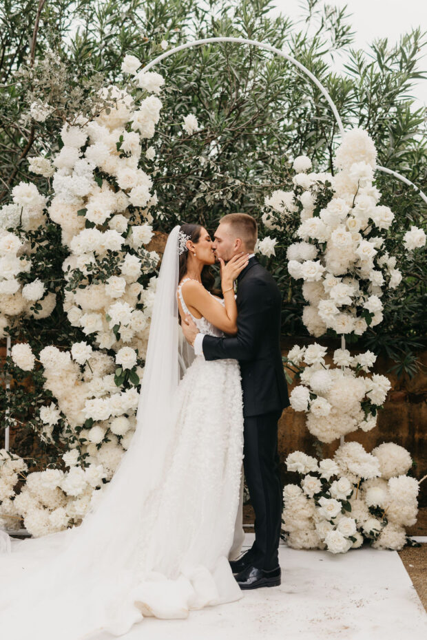 Monique & Alex Tomic: Deux Belettes Wedding, Byron Bay - Gold Coast ...